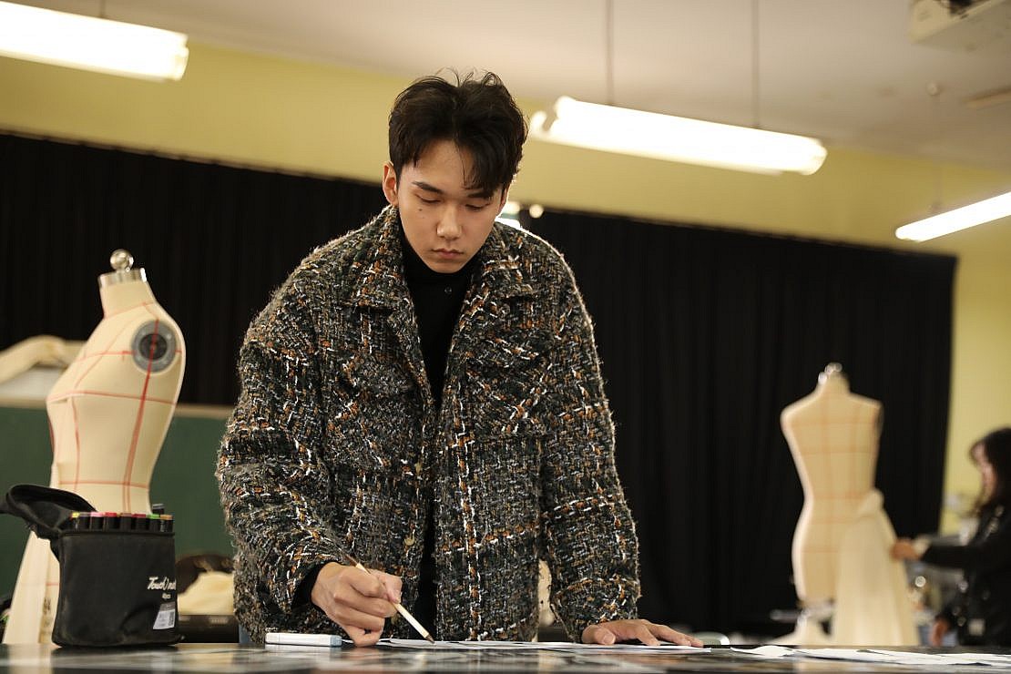 China Design Competition: Qian Peng - Real Leather. Stay Different.Real ...