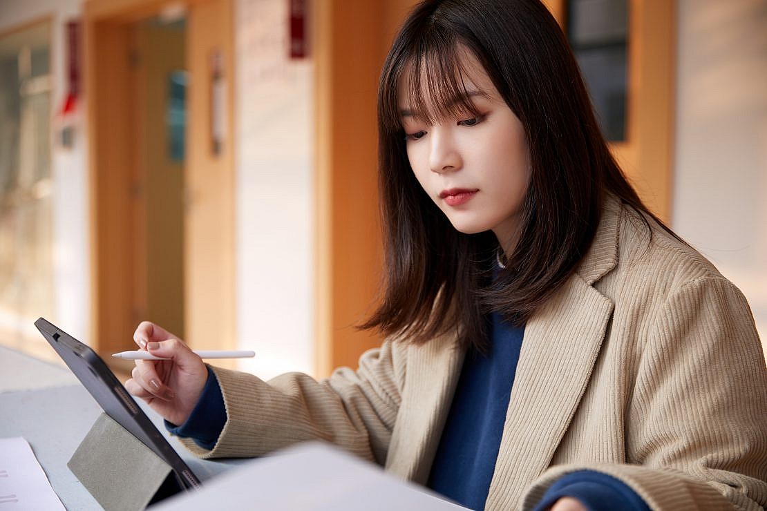 China Design Competition: Luo Mei - Real Leather. Stay Different.Real ...