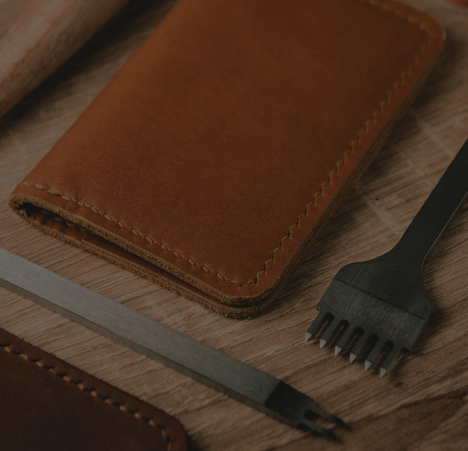 IT’S FINISHED! How to apply a leather finish - Real Leather. Stay ...